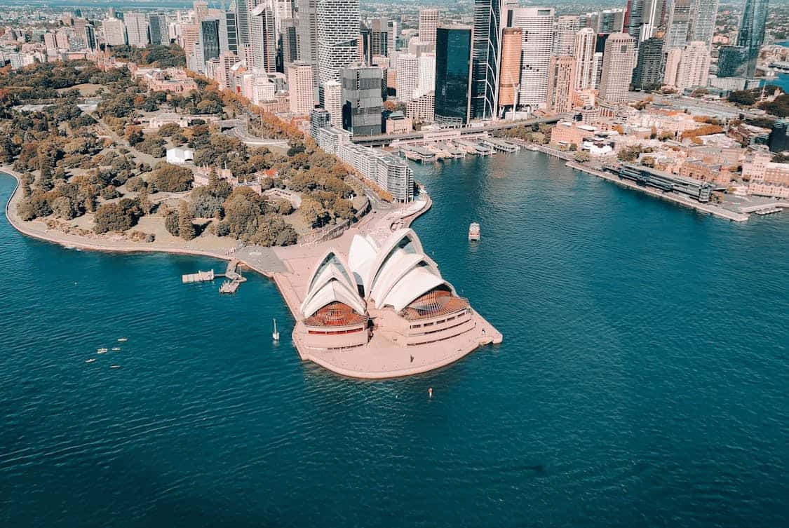 Breathtaking Views You’ll See on a Helicopter Ride in Sydney